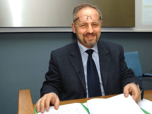 Perché è sbagliato snaturare le Popolari. Parla il prof. Giovanni Ferri ...