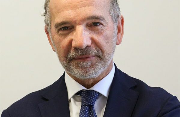 Navigare il cambiamento tecnologico con il nuovo libro di Broggi ...